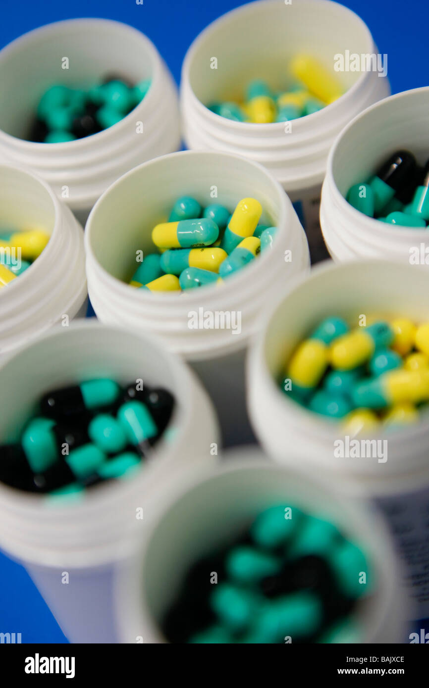 Tablets hi-res stock photography and images - Alamy