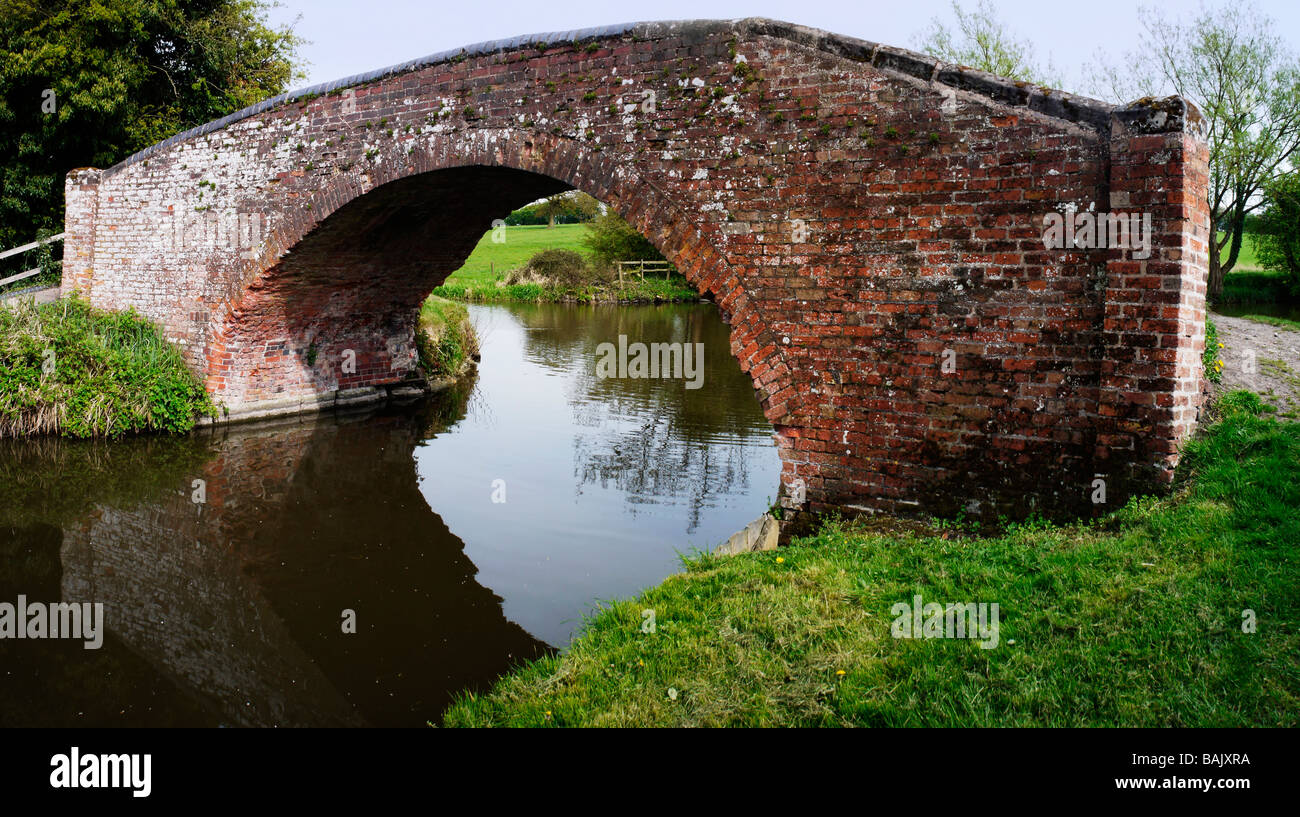 A bridge over a canal Stock Photo - Alamy