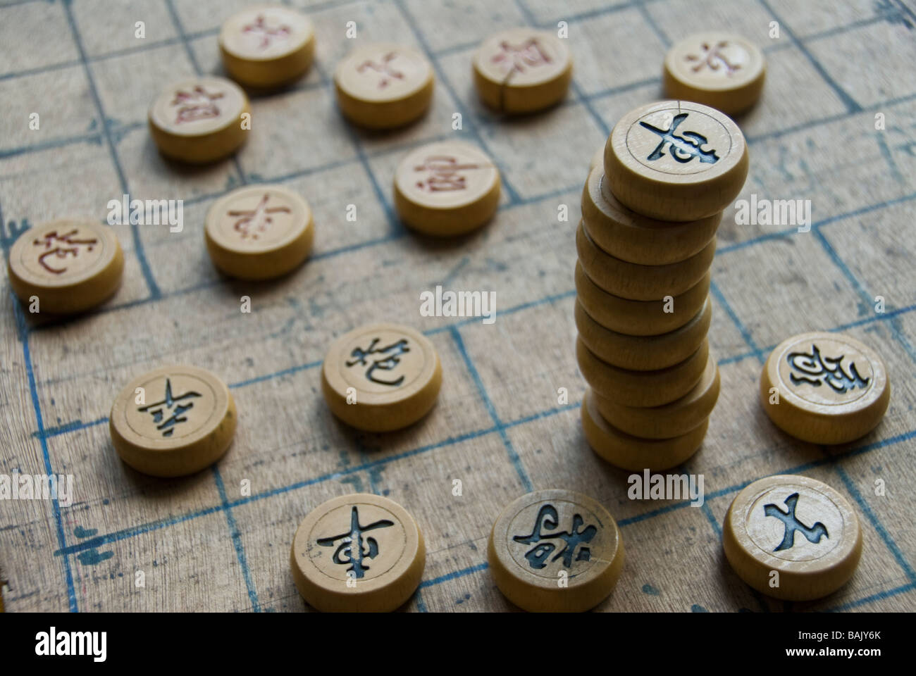 Chinese characters board hi-res stock photography and images - Alamy