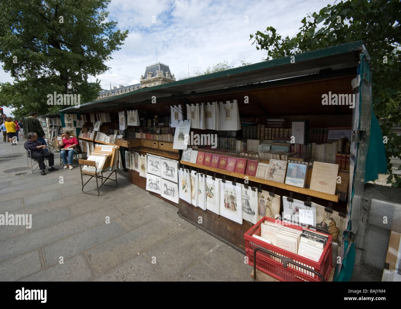 Bookstalls on the left bank of the Seine, Paris, France Stock Photo - Alamy