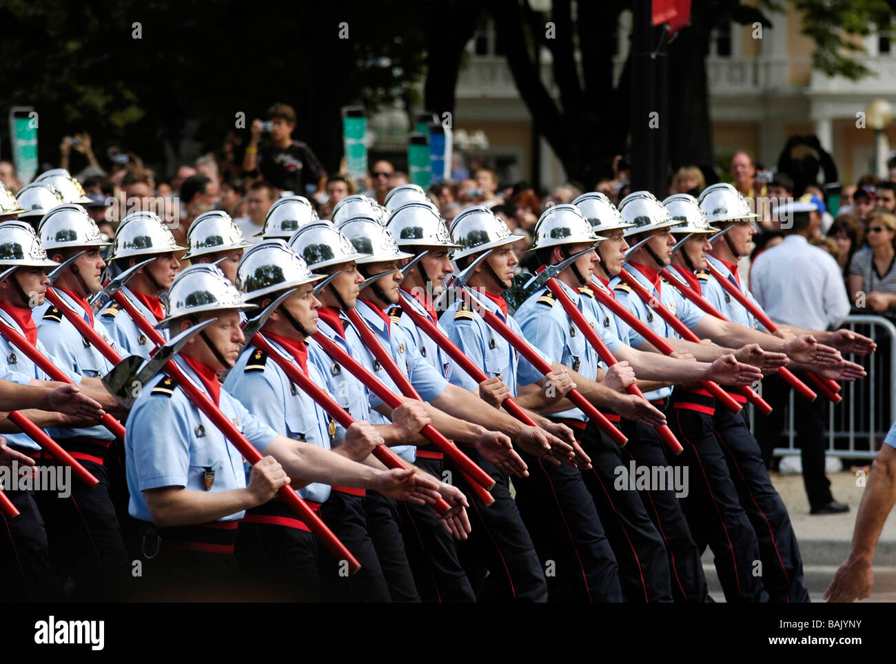 Pompiers paris party hi-res stock photography and images - Alamy