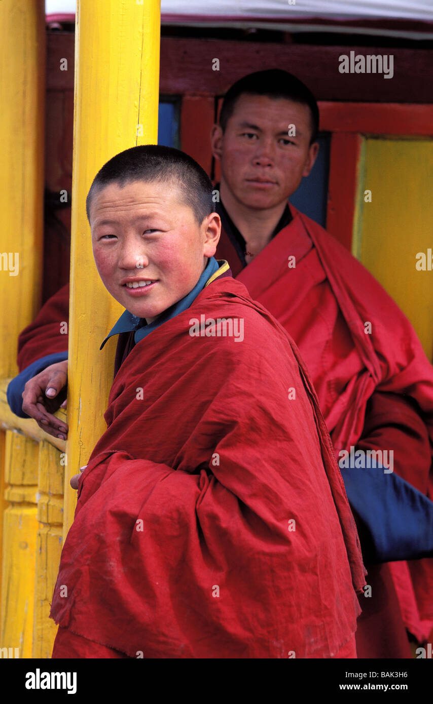 Mongolia, Selenge province, Amarbayasgalant monastery, monks Stock ...