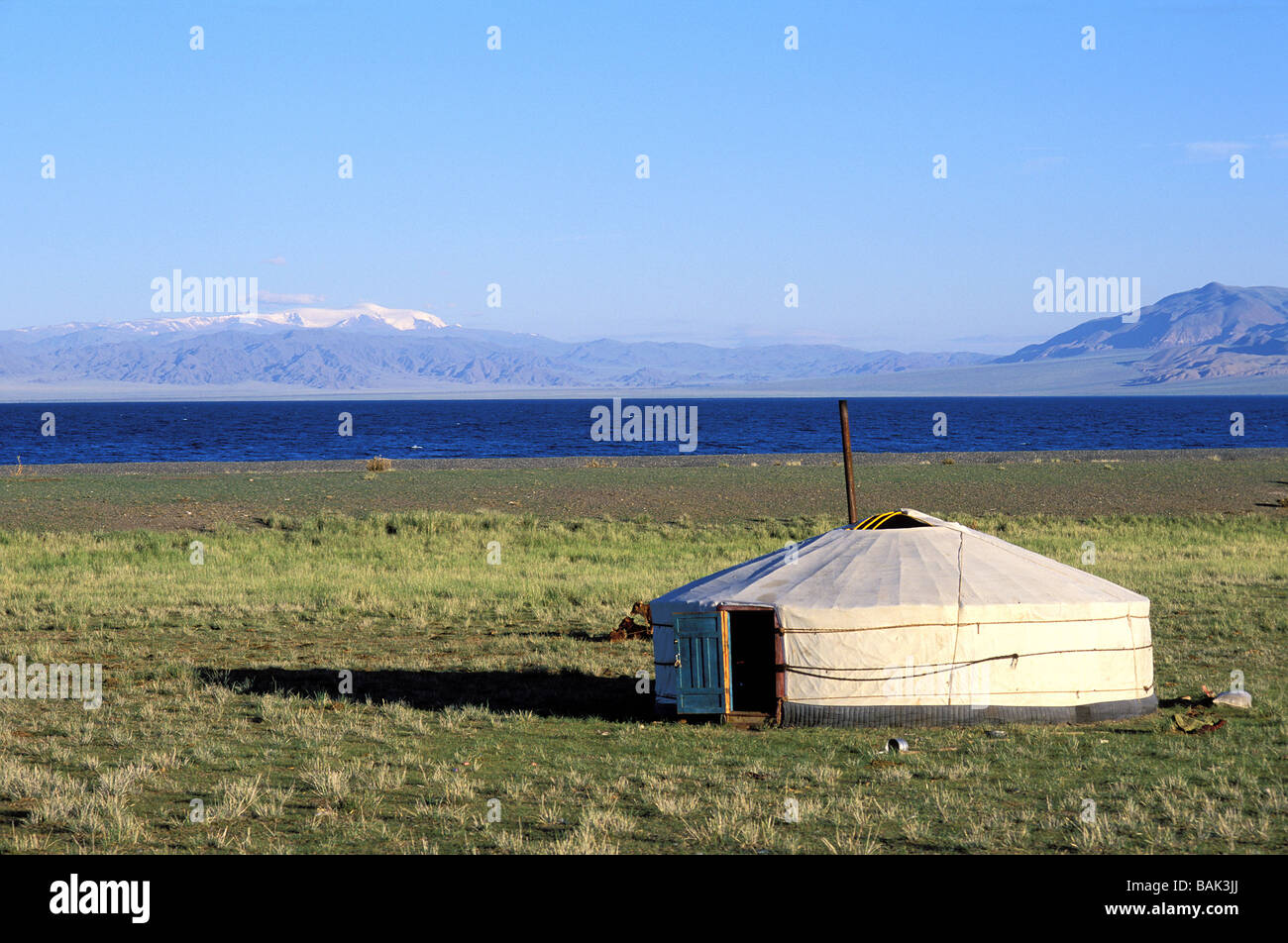 Uvs lake hi-res stock photography and images - Alamy