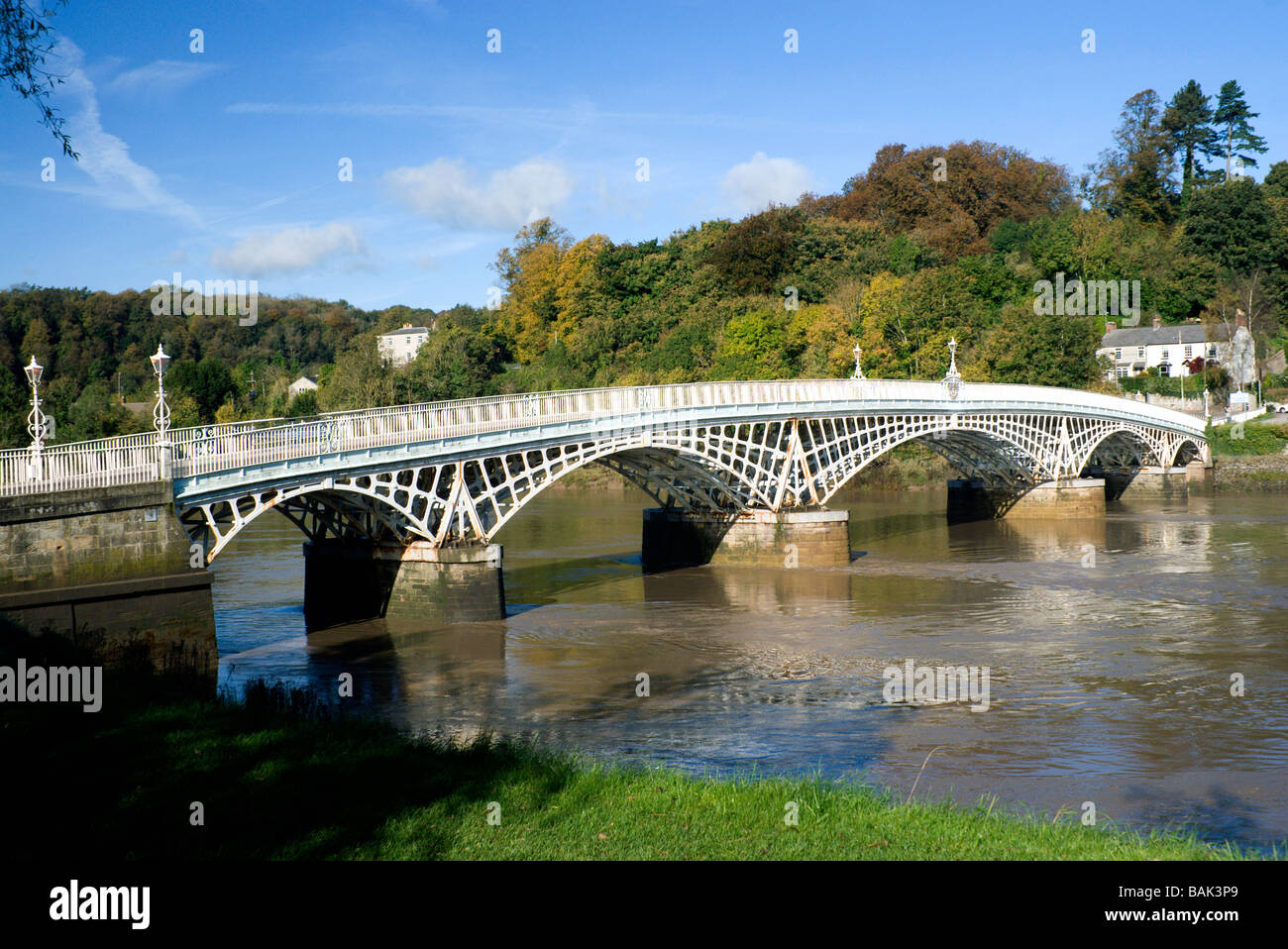 chepstow bridge and river wye chepstow gwent south wales Stock Photo ...