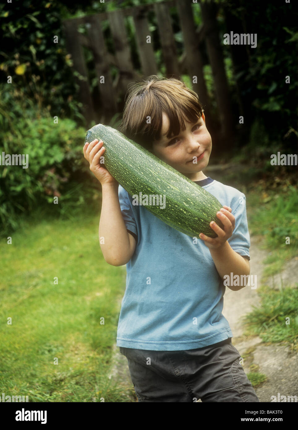 Gardener holding a marrow hi-res stock photography and images - Alamy