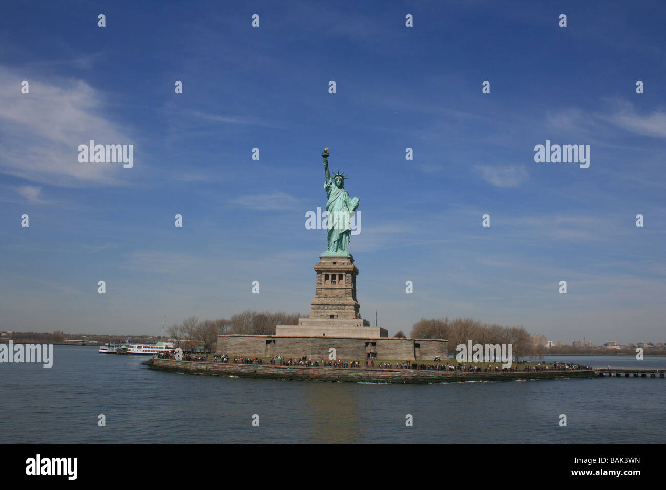 Statue symbolism hi-res stock photography and images - Alamy