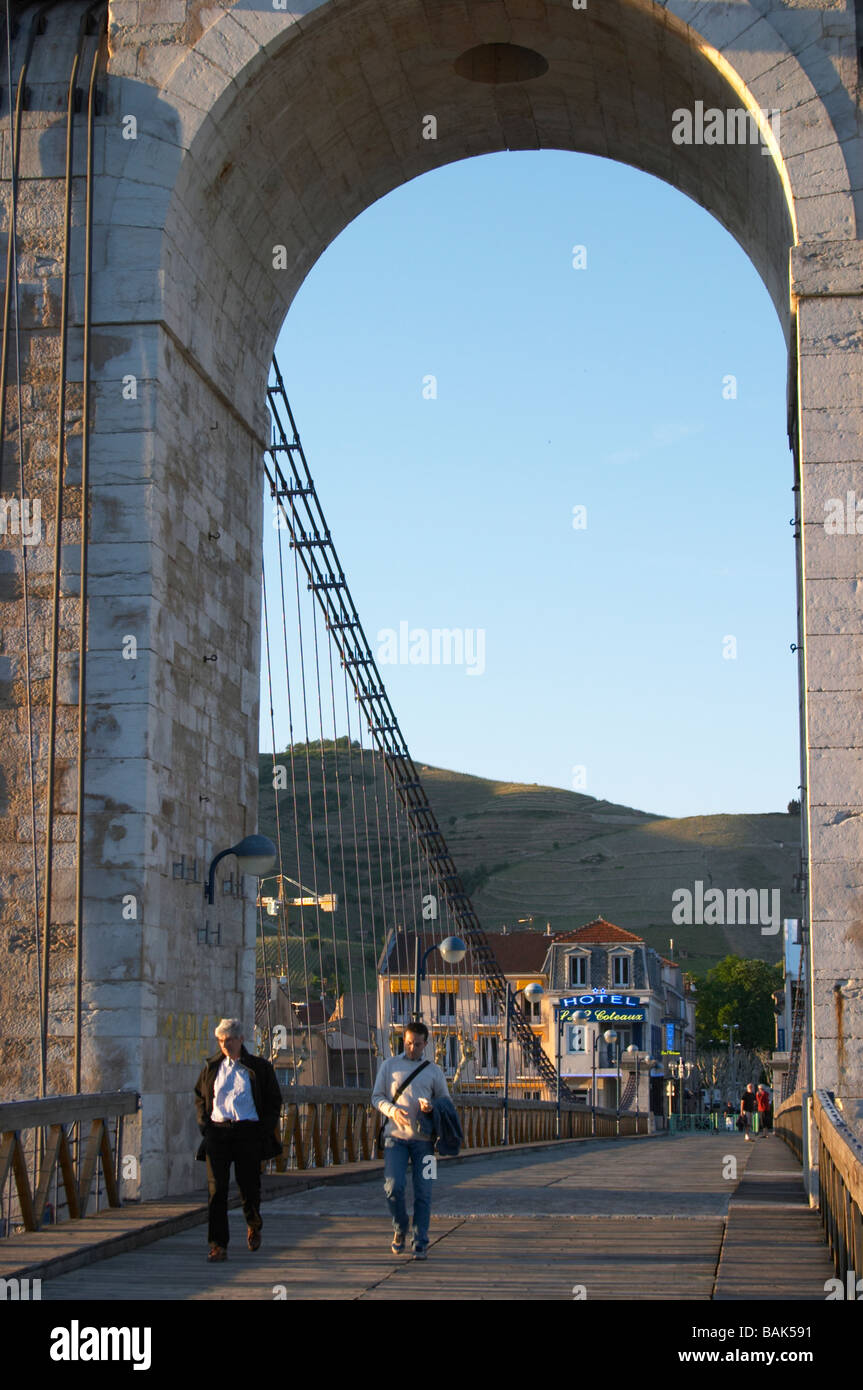 Passerelle Marc seguin, the cable bridge across the Rhone river ...