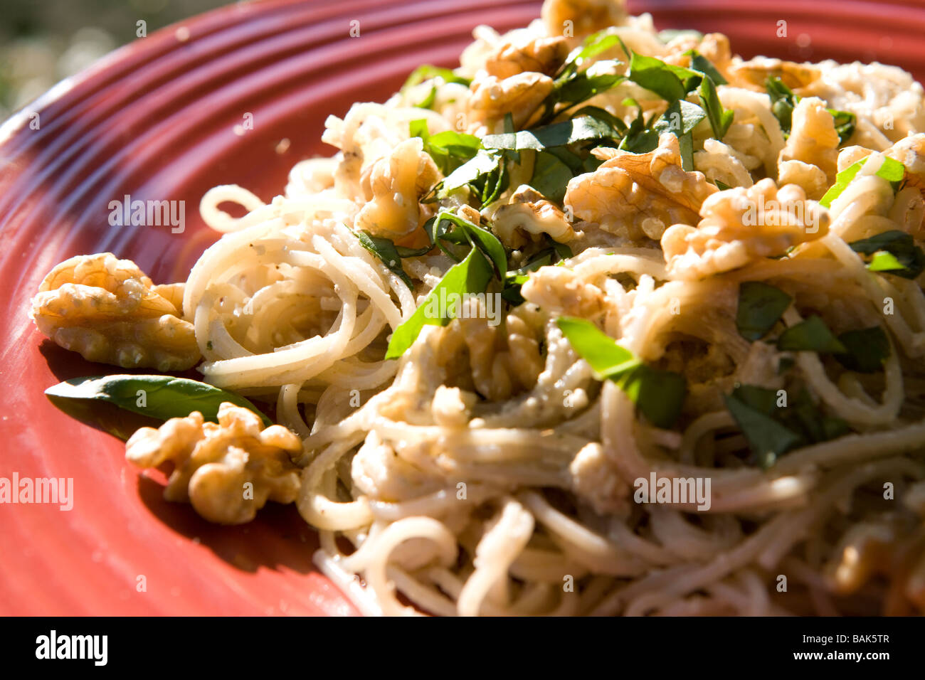 Spaghetti with Walnuts Stock Photo - Alamy