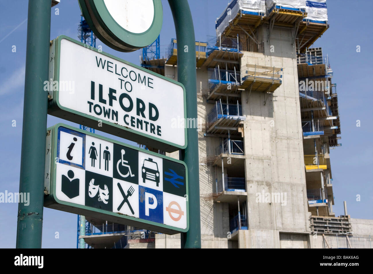 wecome to ilford town centre signpost Pioneer point under construction ...