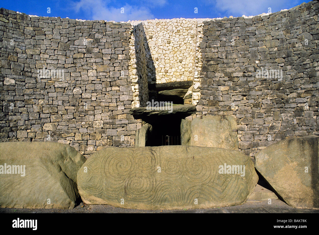Ireland, County Meath , Passage tomb of Newgrange (Circa 3300 and 2900 ...