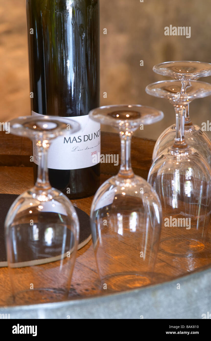 Iso tasting glass hi-res stock photography and images - Alamy
