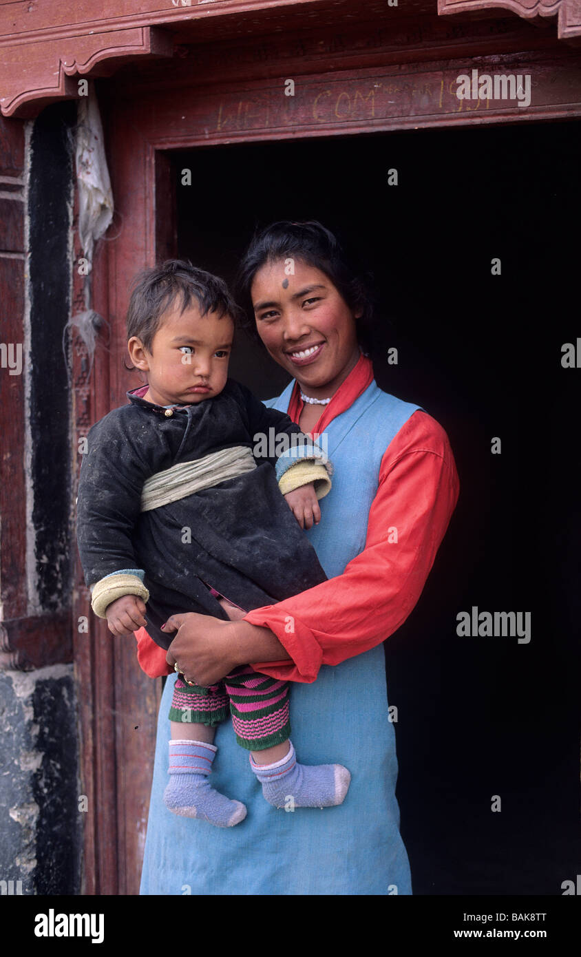 Lhamo hi-res stock photography and images - Alamy