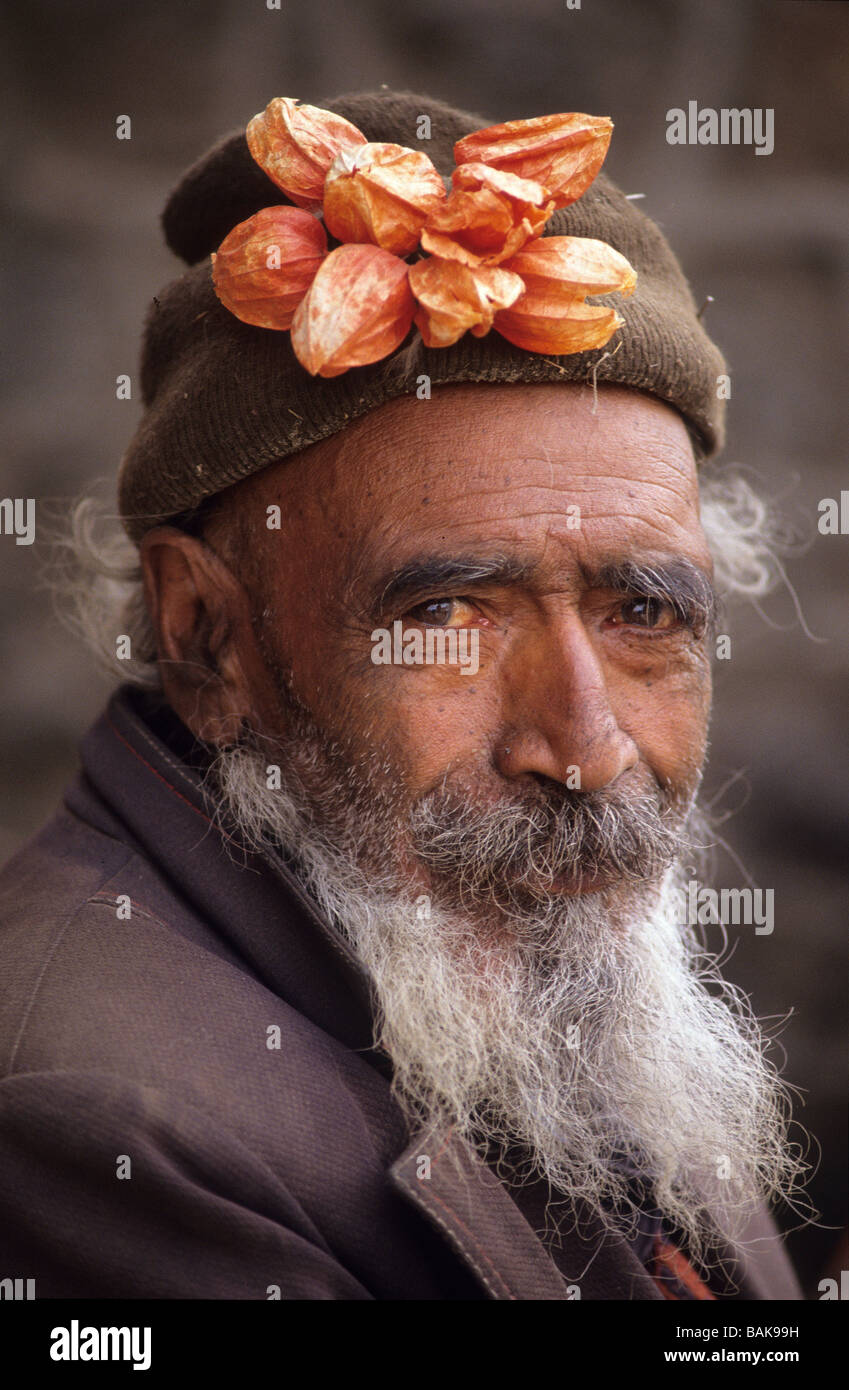 India, Jammu and Kashmir, Ladakh, Kargil, portrait of old Dard man ...