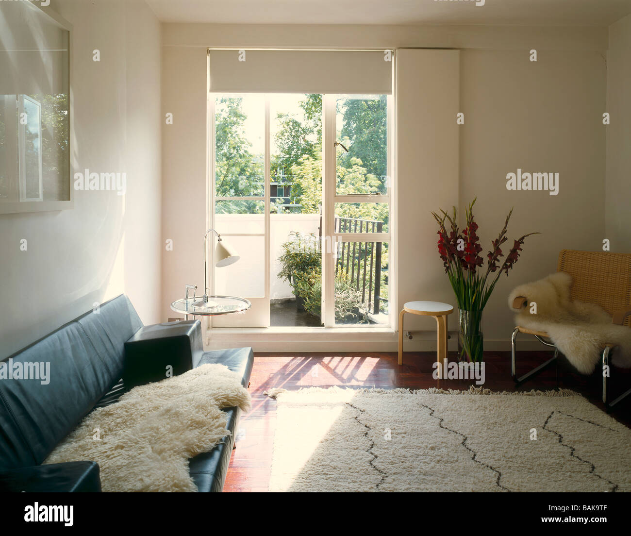 London hallfield estate hi-res stock photography and images - Alamy