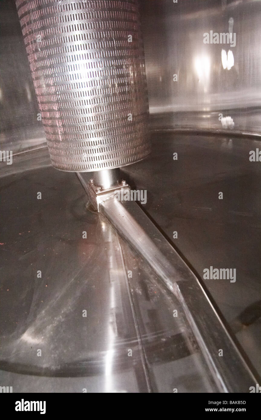 Rotating tank hi-res stock photography and images - Alamy