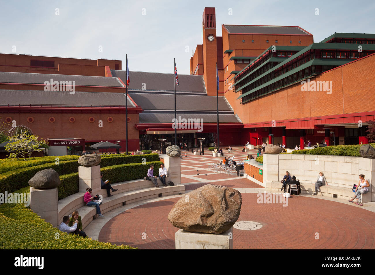 Exterior of modern library hi-res stock photography and images - Alamy