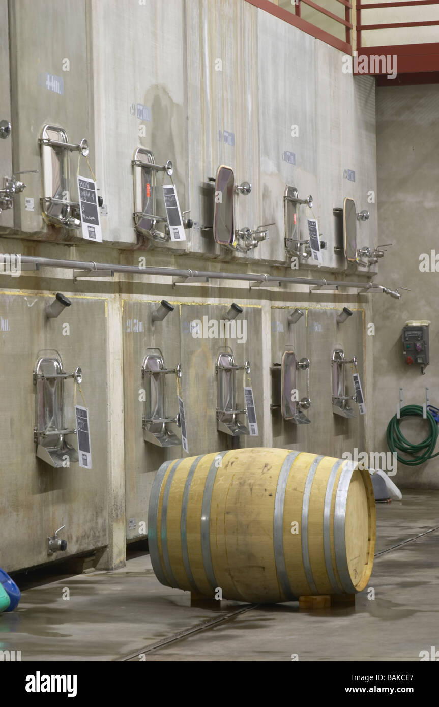 Concrete vat wine hi-res stock photography and images - Alamy