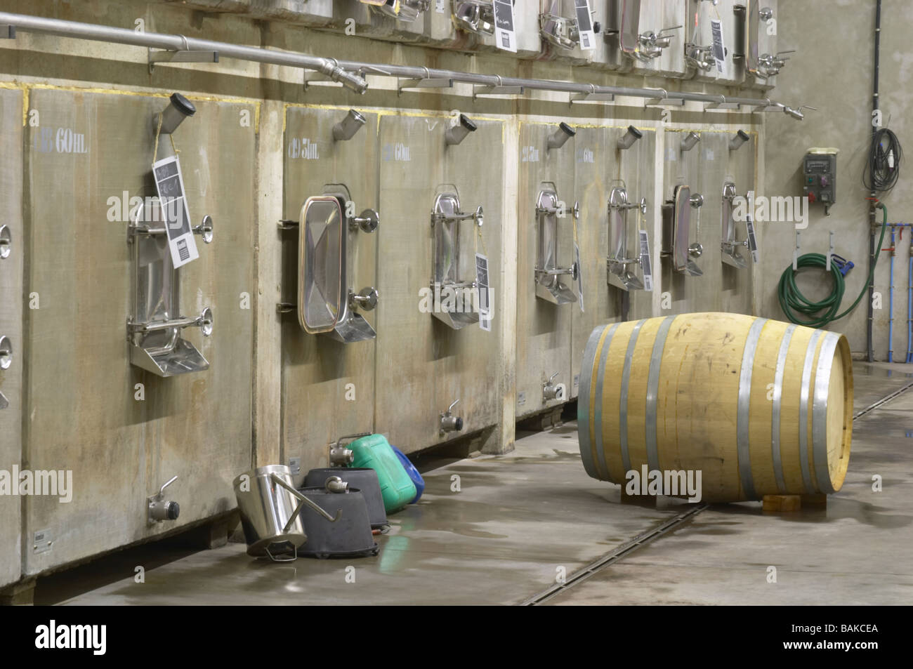 Concrete vat wine hi-res stock photography and images - Alamy