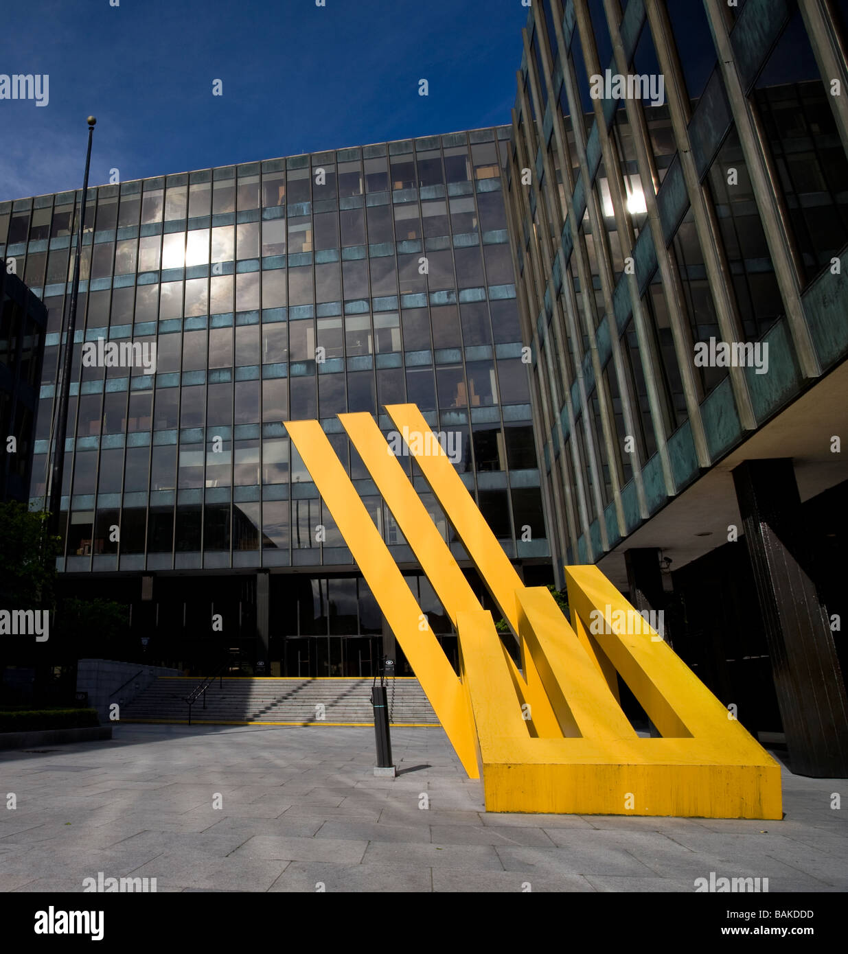 Baggot st hi-res stock photography and images - Alamy