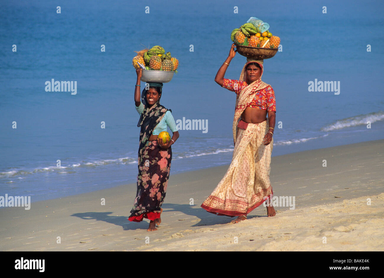 India, Goa State, Colva Beach, fruit vendors Stock Photo - Alamy