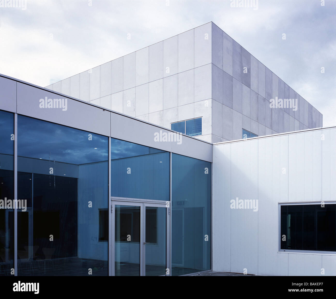 De Kunstlinie, Almere, Netherlands, Sanaa Kazuyo Sejima + Ryue ...