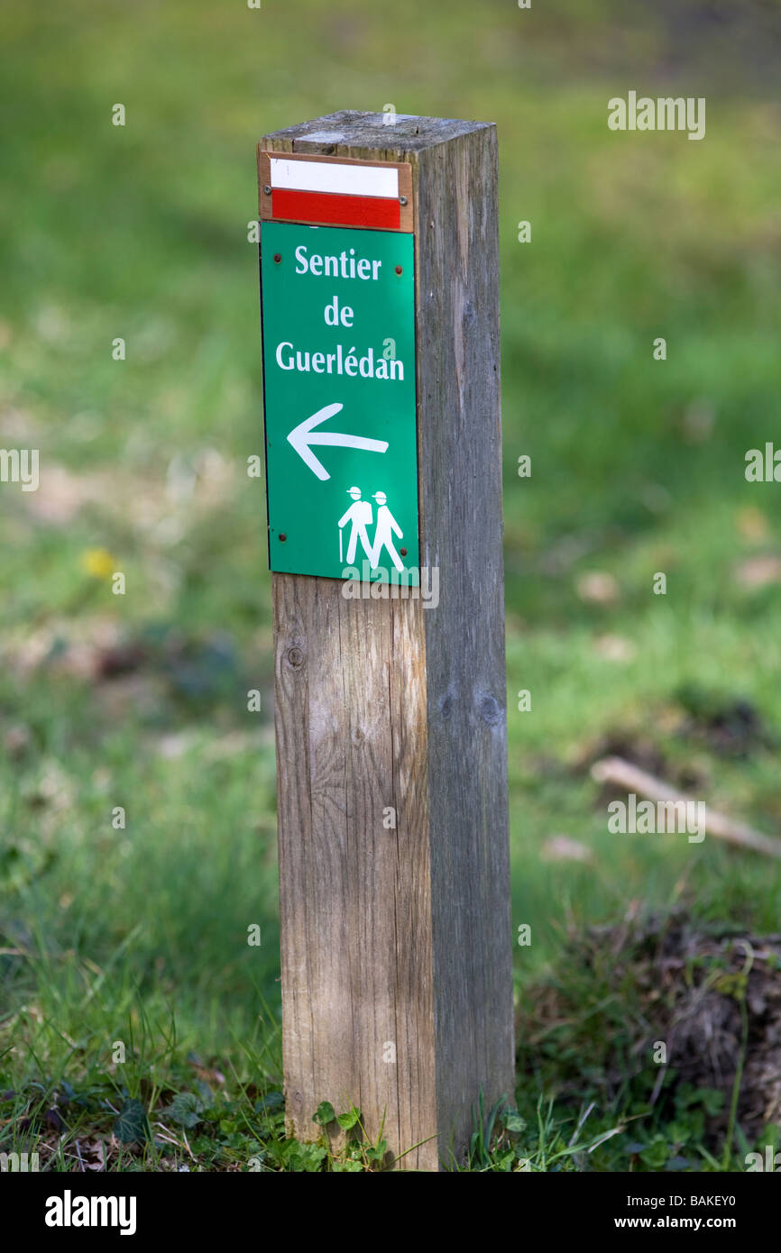 French signpost for walk around Lac Guerledan Brittany France Stock ...