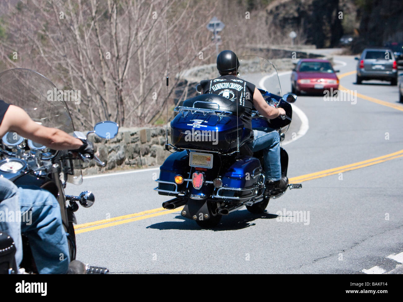 Motorcycle riding the curves at Hawks Nest New York Stock Photo - Alamy