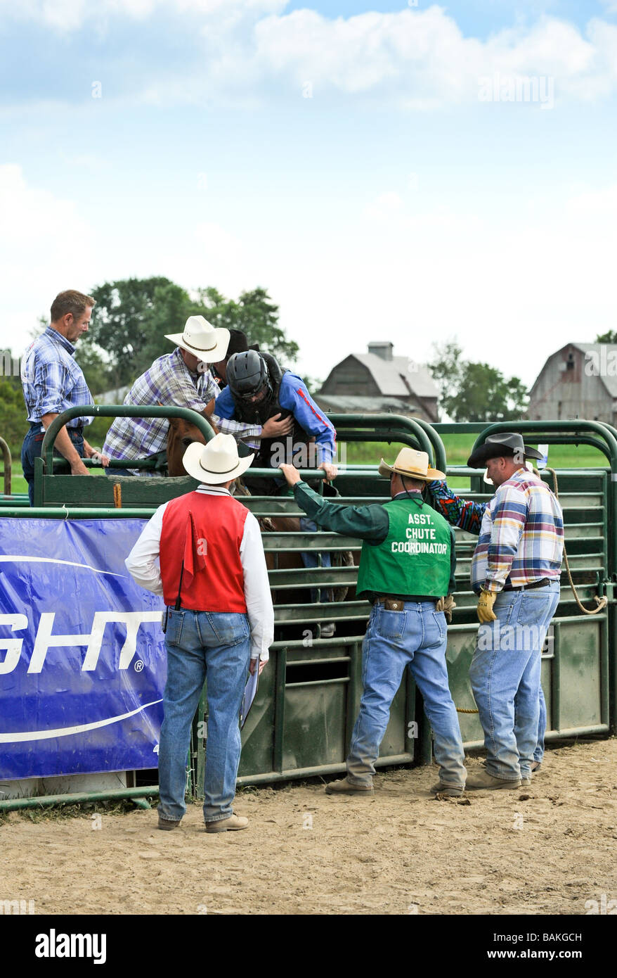 Bronco rodeo hi-res stock photography and images - Alamy