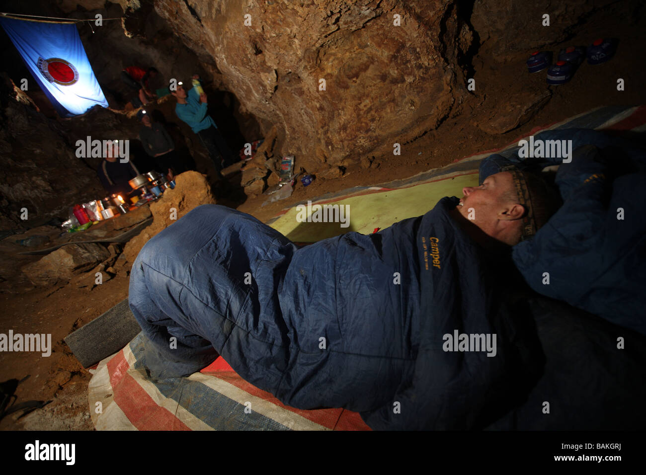 Camp life deep underground in China's first 1km deep cave in the ...