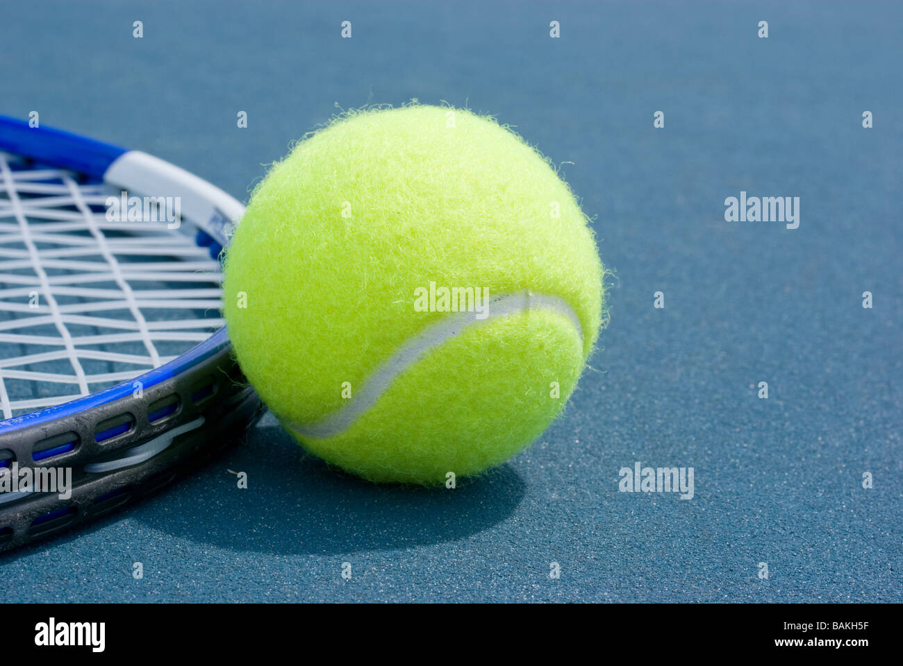 Racket ball match hi-res stock photography and images - Alamy