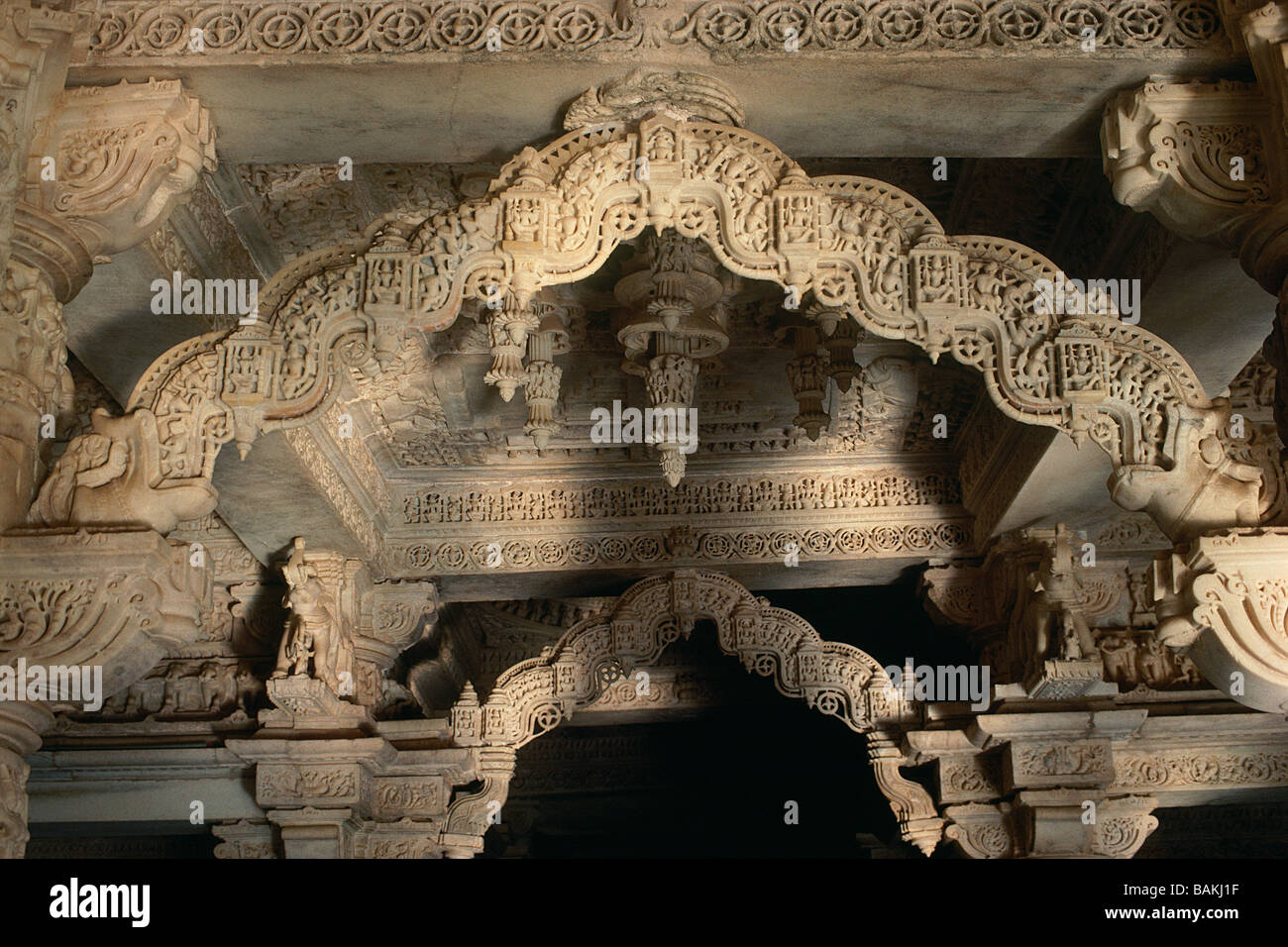 Delwara temples hi-res stock photography and images - Alamy