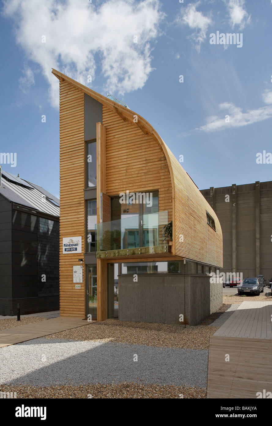 Kingspan eco house hi-res stock photography and images - Alamy