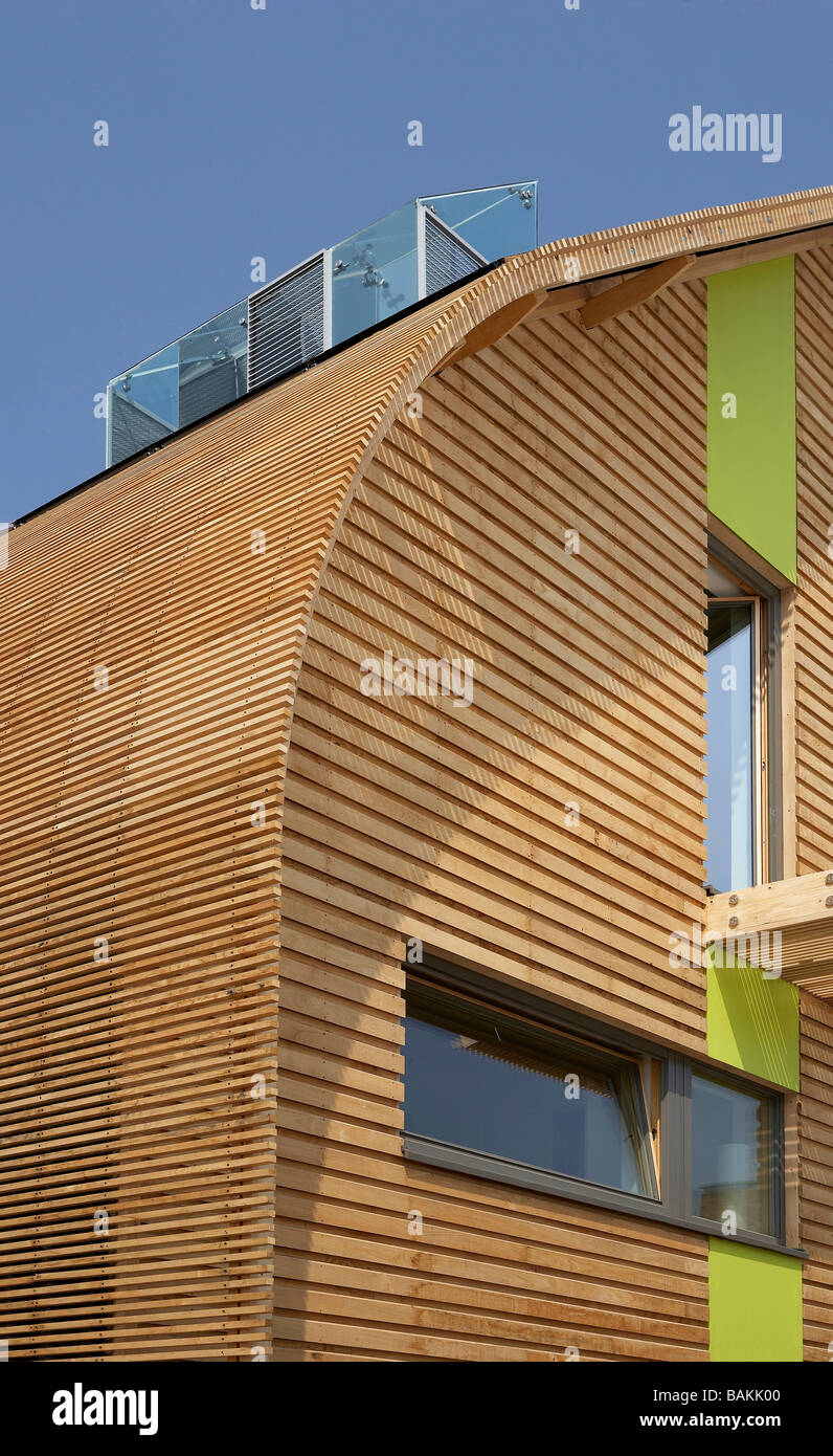 KINGSPAN ECO HOUSE, SHEPPARD ROBSON, WATFORD, UNITED KINGDOM Stock ...