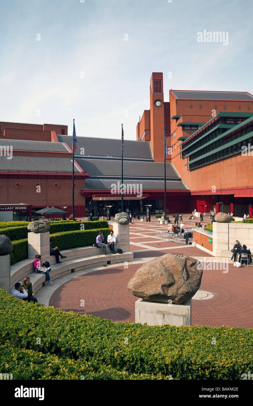The british library st pancras exterior hi-res stock photography and ...