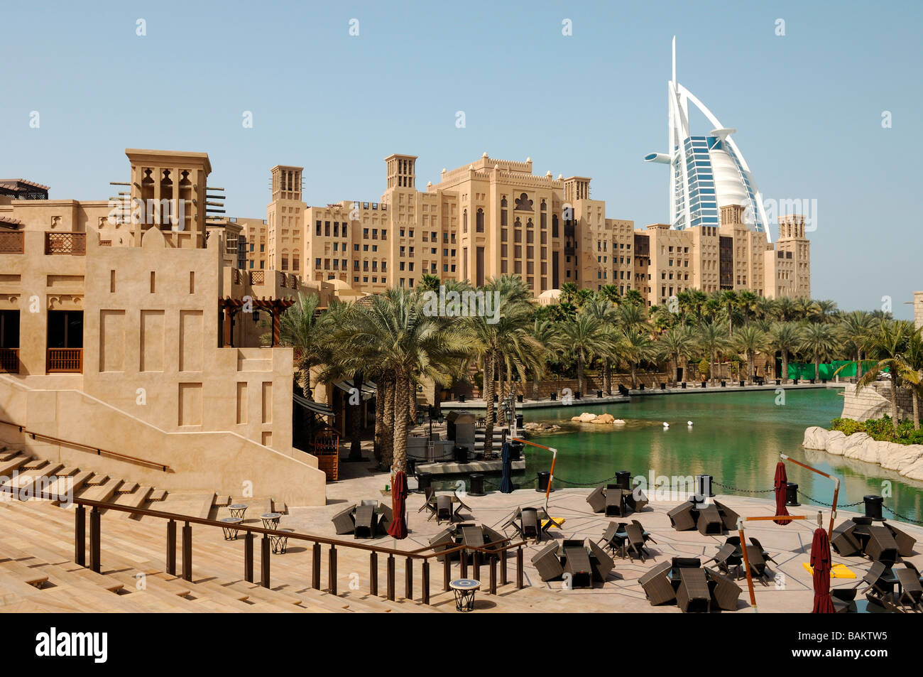Hotel complex madinat jumeirah hi-res stock photography and images - Alamy