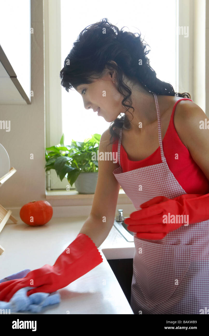 Kitchen bench looking down hi-res stock photography and images - Alamy