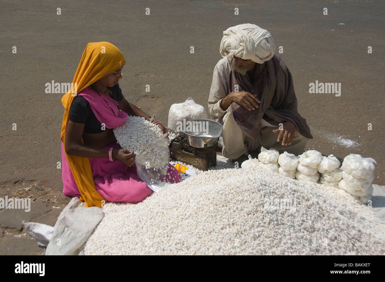 Street seller rajasthan hi-res stock photography and images - Alamy