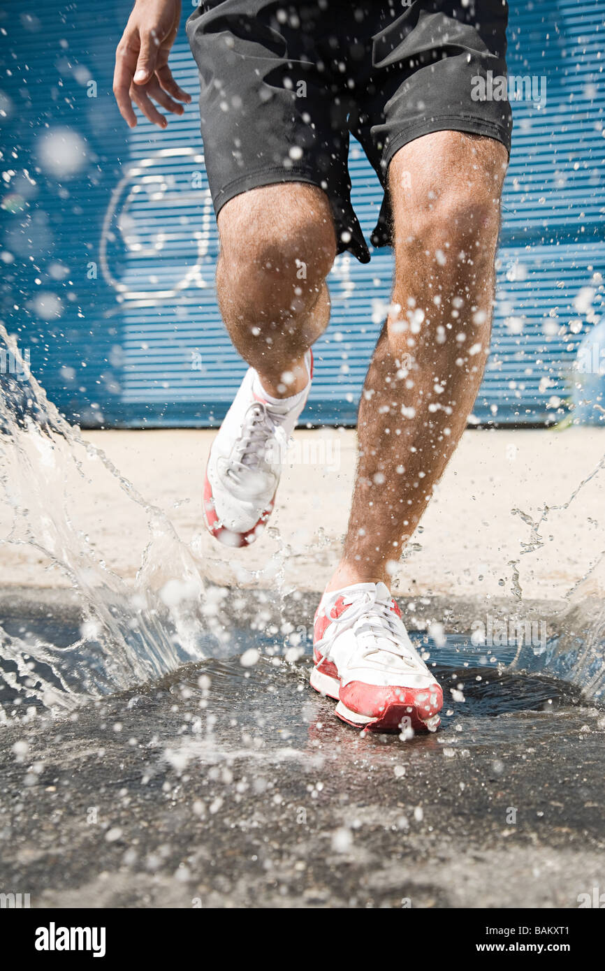 Runner anatomy hi-res stock photography and images - Alamy
