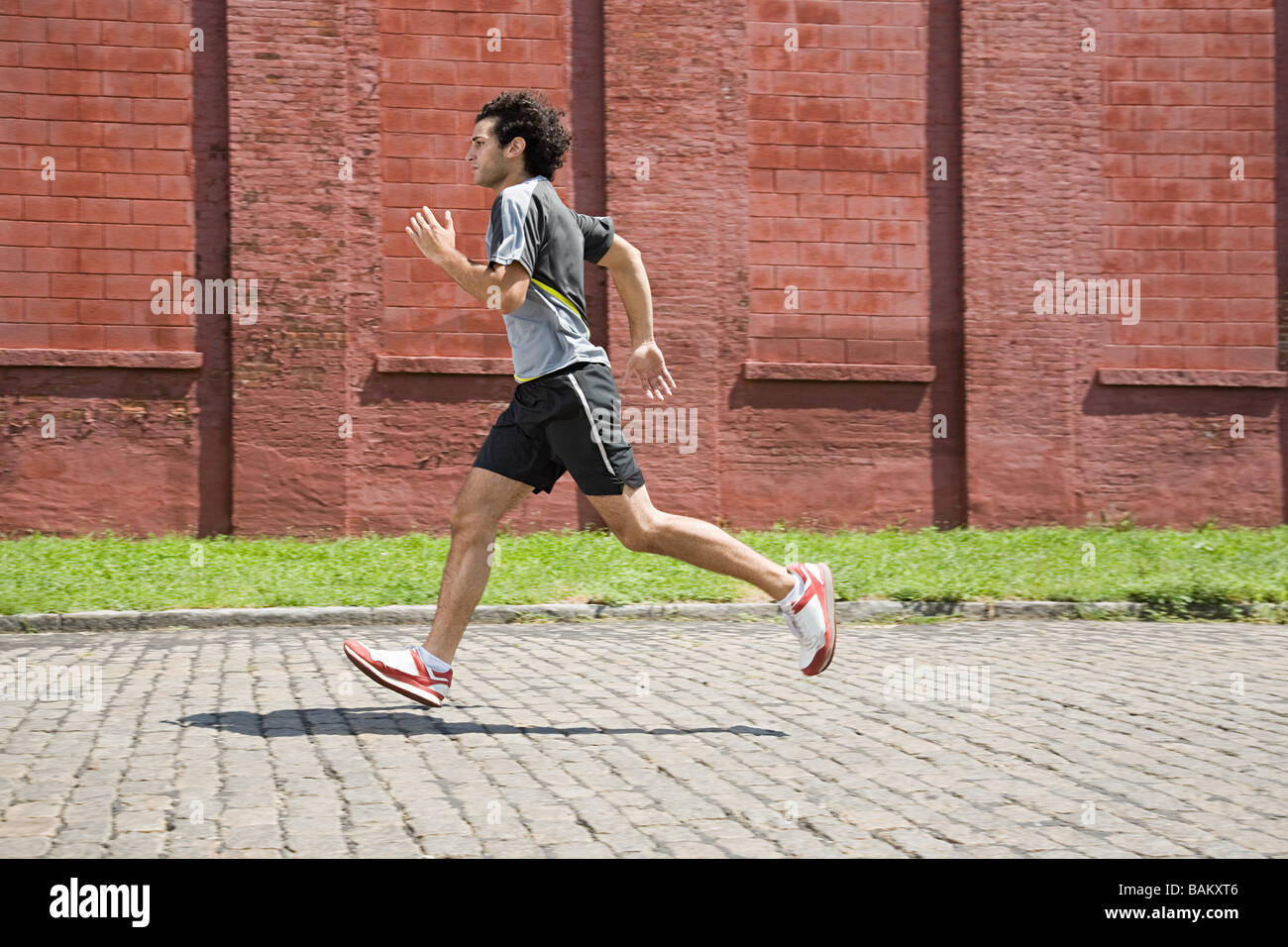 Single running shoe trainer hi-res stock photography and images - Alamy