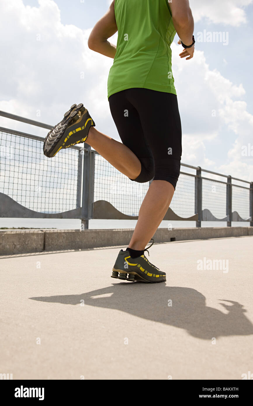 Anatomy of female runner hi-res stock photography and images - Alamy