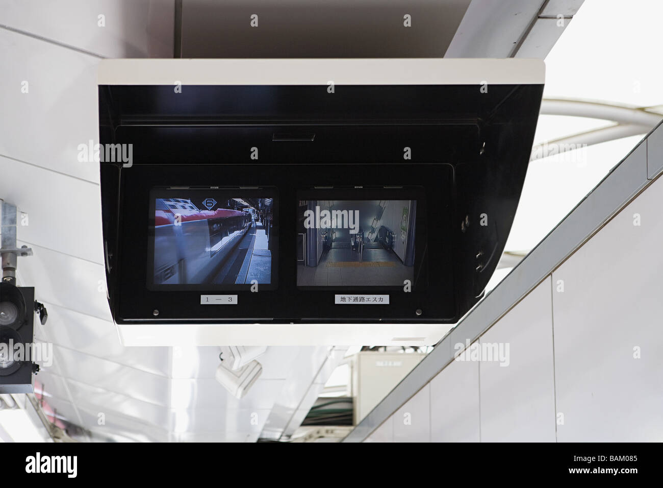 Railway station security cameras hi-res stock photography and images ...