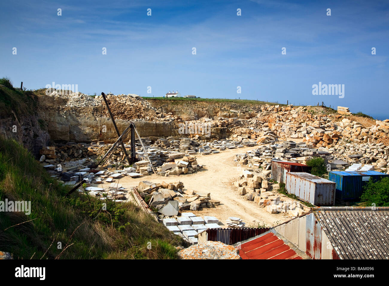 Portland stone hi-res stock photography and images - Alamy