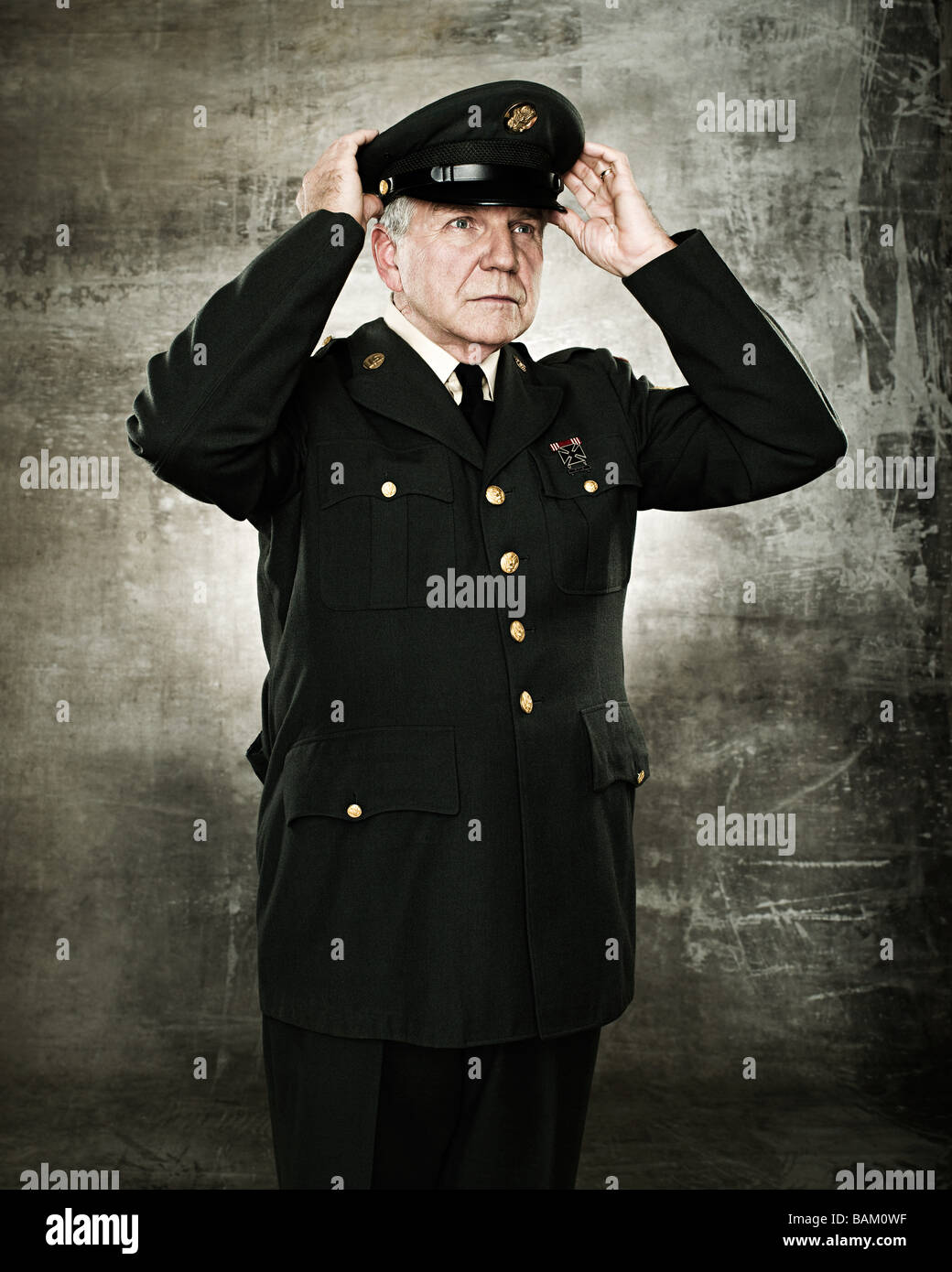 Profile of a soldier Stock Photo - Alamy