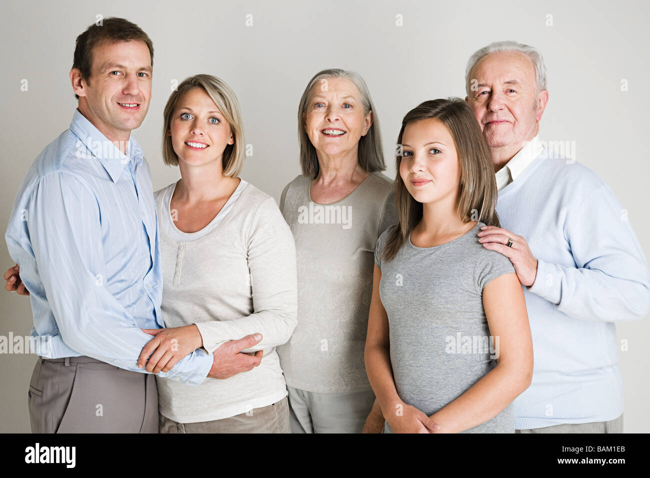 Family portrait studio hi-res stock photography and images - Alamy
