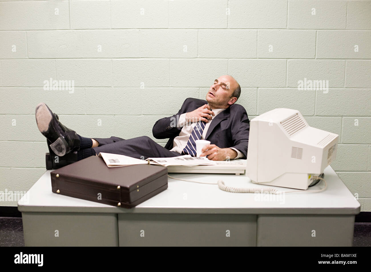 Police station desk hi-res stock photography and images - Alamy