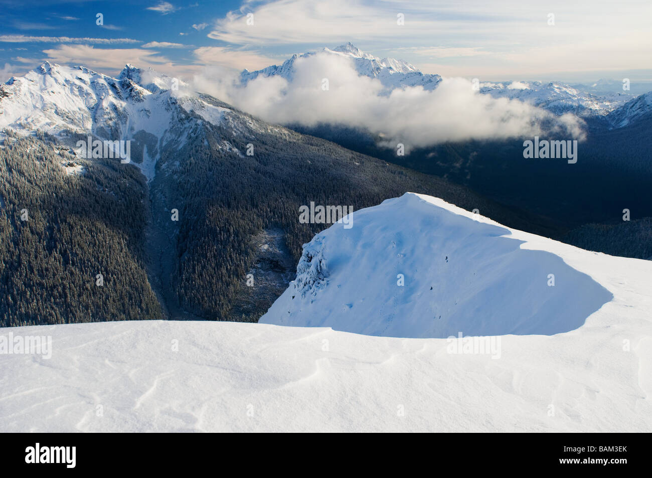 Shuksan mount hi-res stock photography and images - Alamy