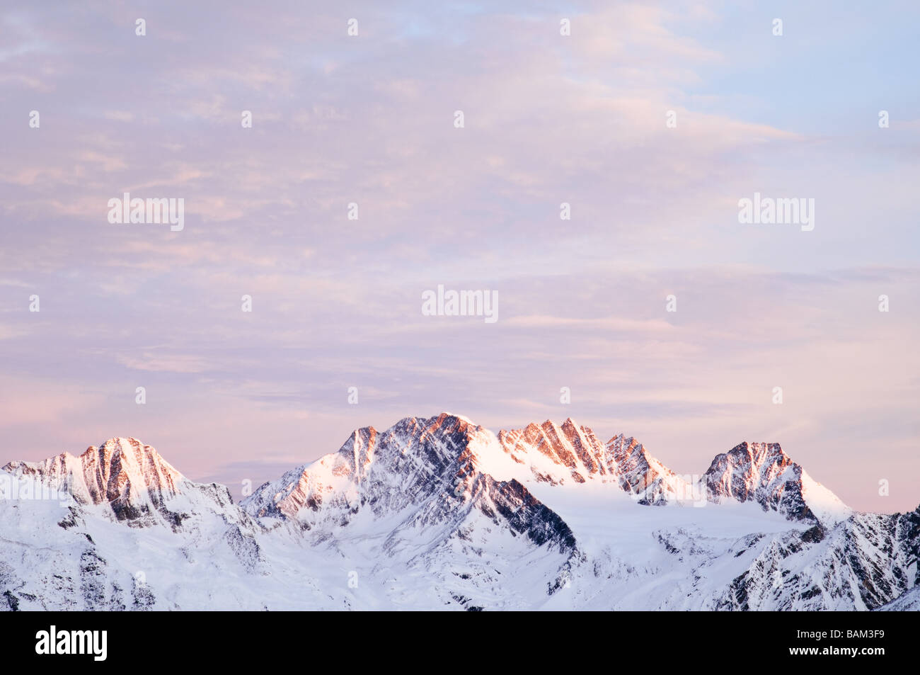 Selkirk mountain range hi-res stock photography and images - Alamy