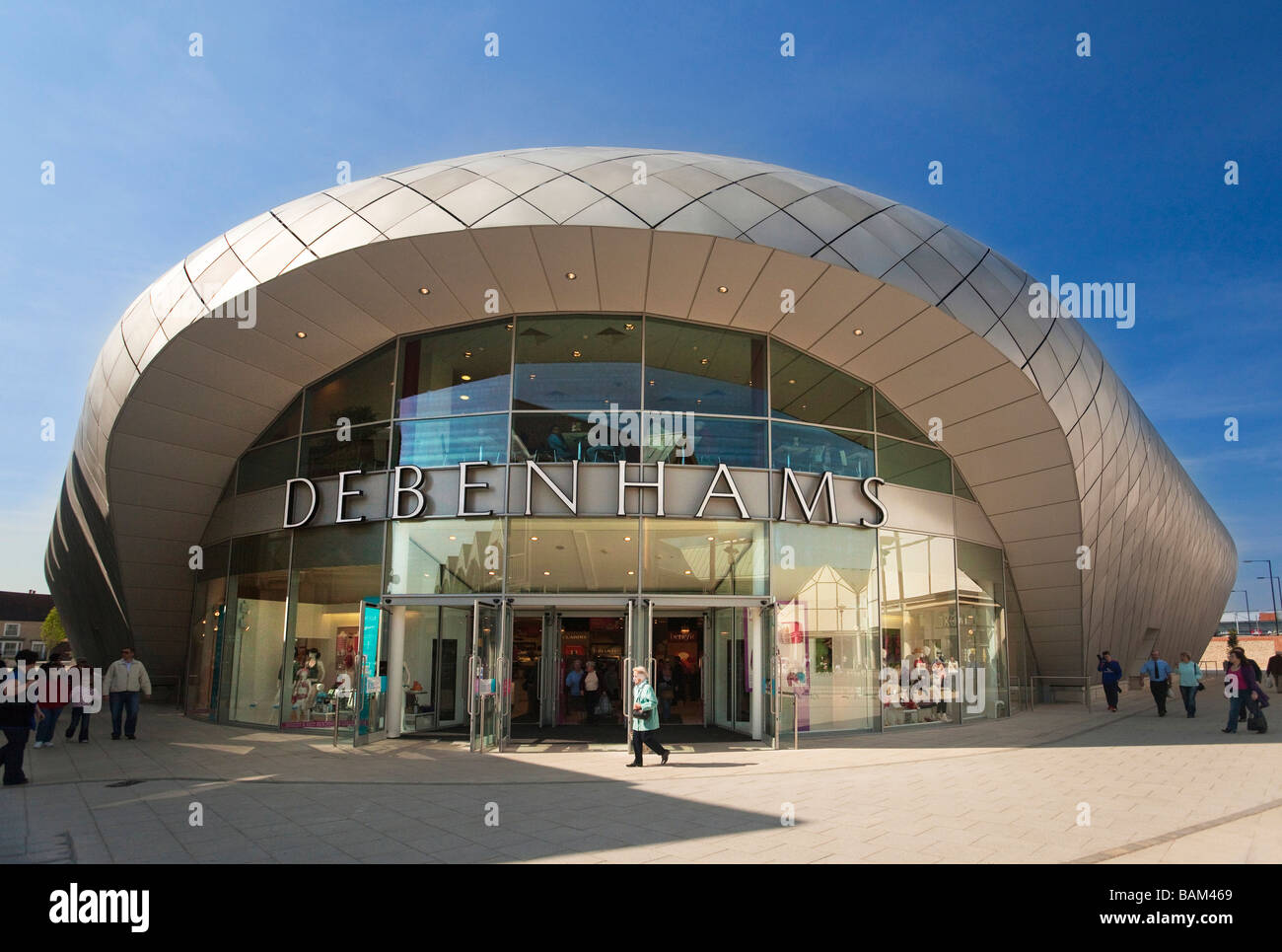 New style shopping centre hi-res stock photography and images - Alamy