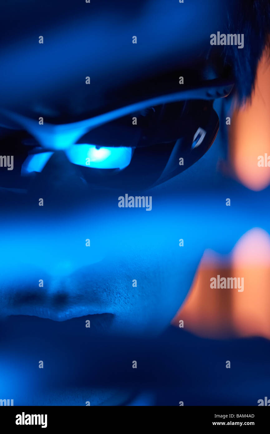 Chinese man wearing spectacles hi-res stock photography and images - Alamy