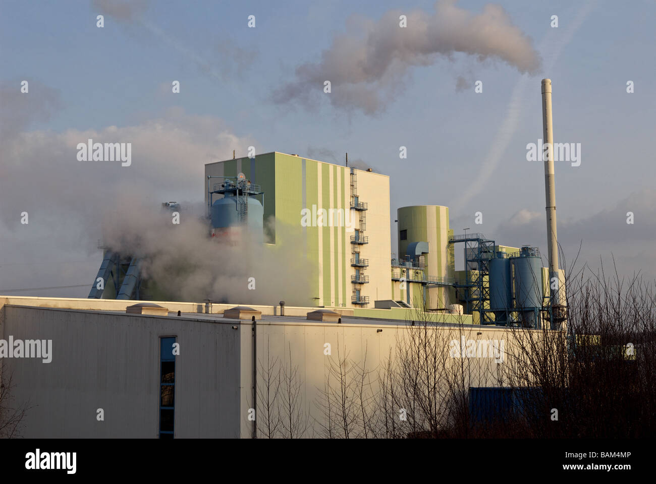 Biomass power station hi-res stock photography and images - Alamy
